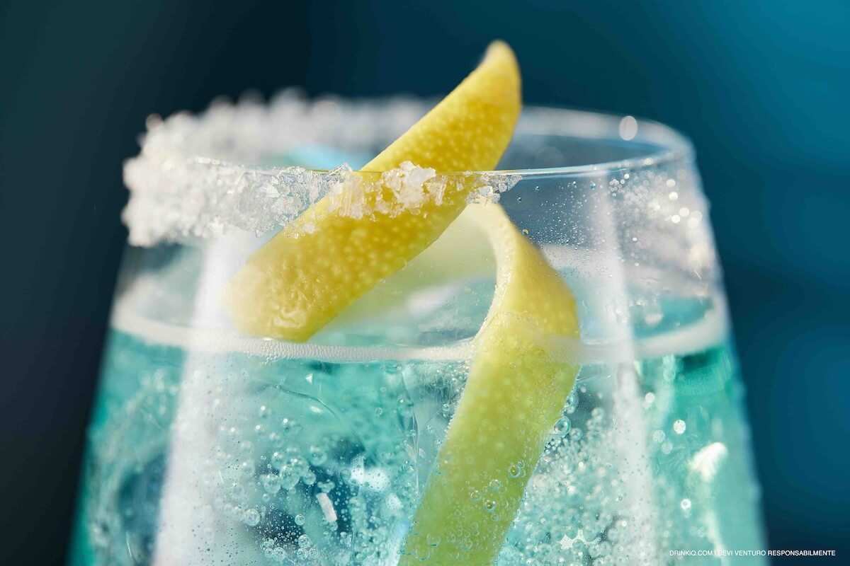 Venturo Mediterranean Aperitif Toast to the Blue Hour